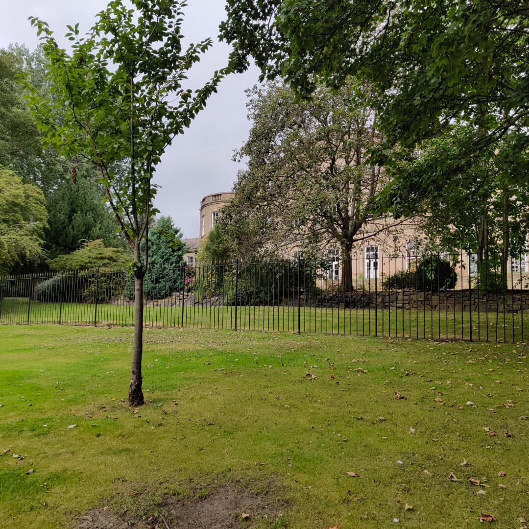 Hanover Square Park | Discover Leeds